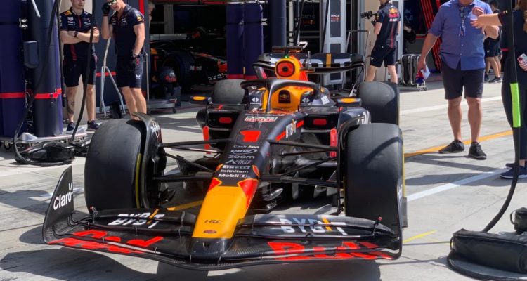 Red bull bahrain frontale — Formula 1 - Notizie F1, News Auto
